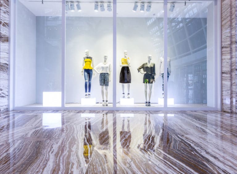 SHOP WINDOW DISPLAY IDEAS - CHARiotWeb